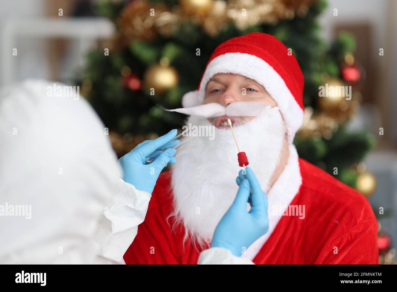 Sick santa claus hi-res stock photography and images - Alamy
