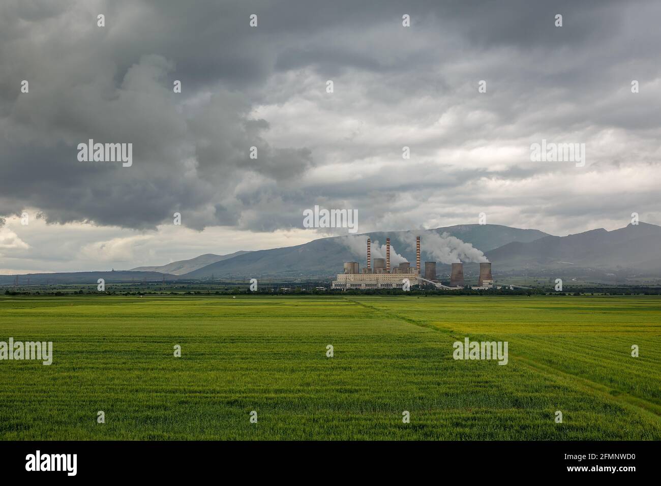 Factory field wheat hi-res stock photography and images - Alamy