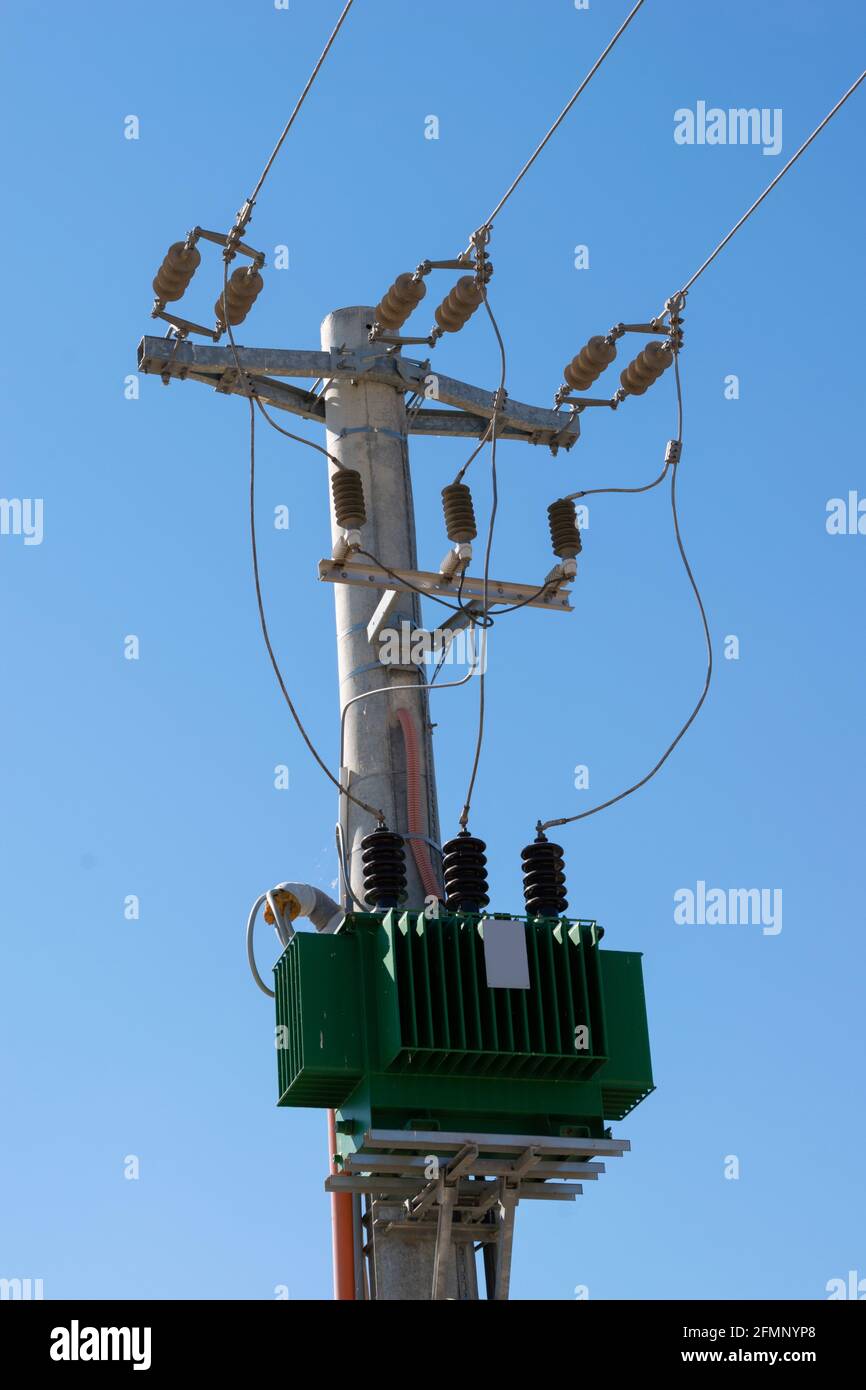 Electric transformer hi-res stock photography and images - Alamy