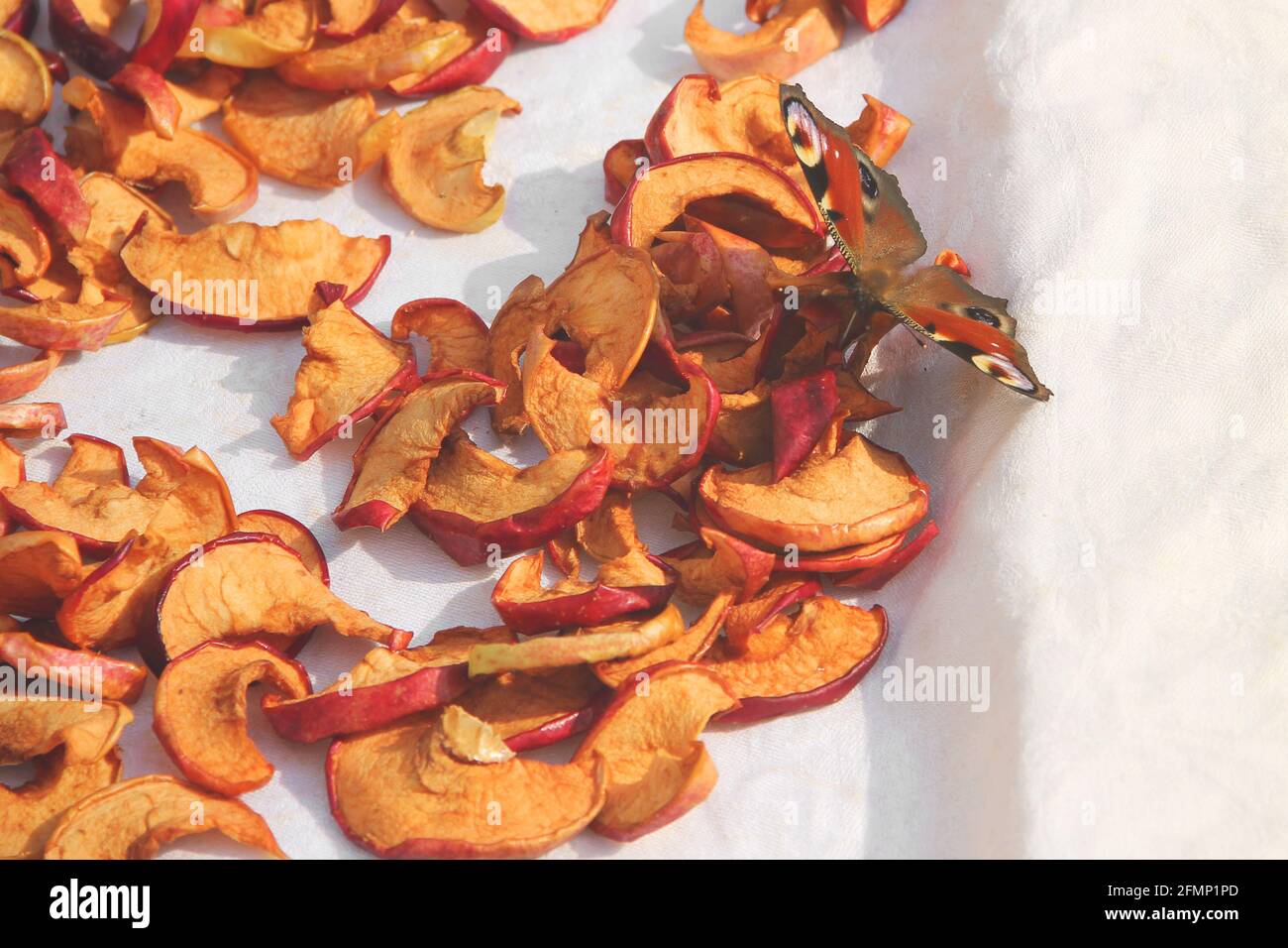 Monarch apples hi-res stock photography and images - Alamy