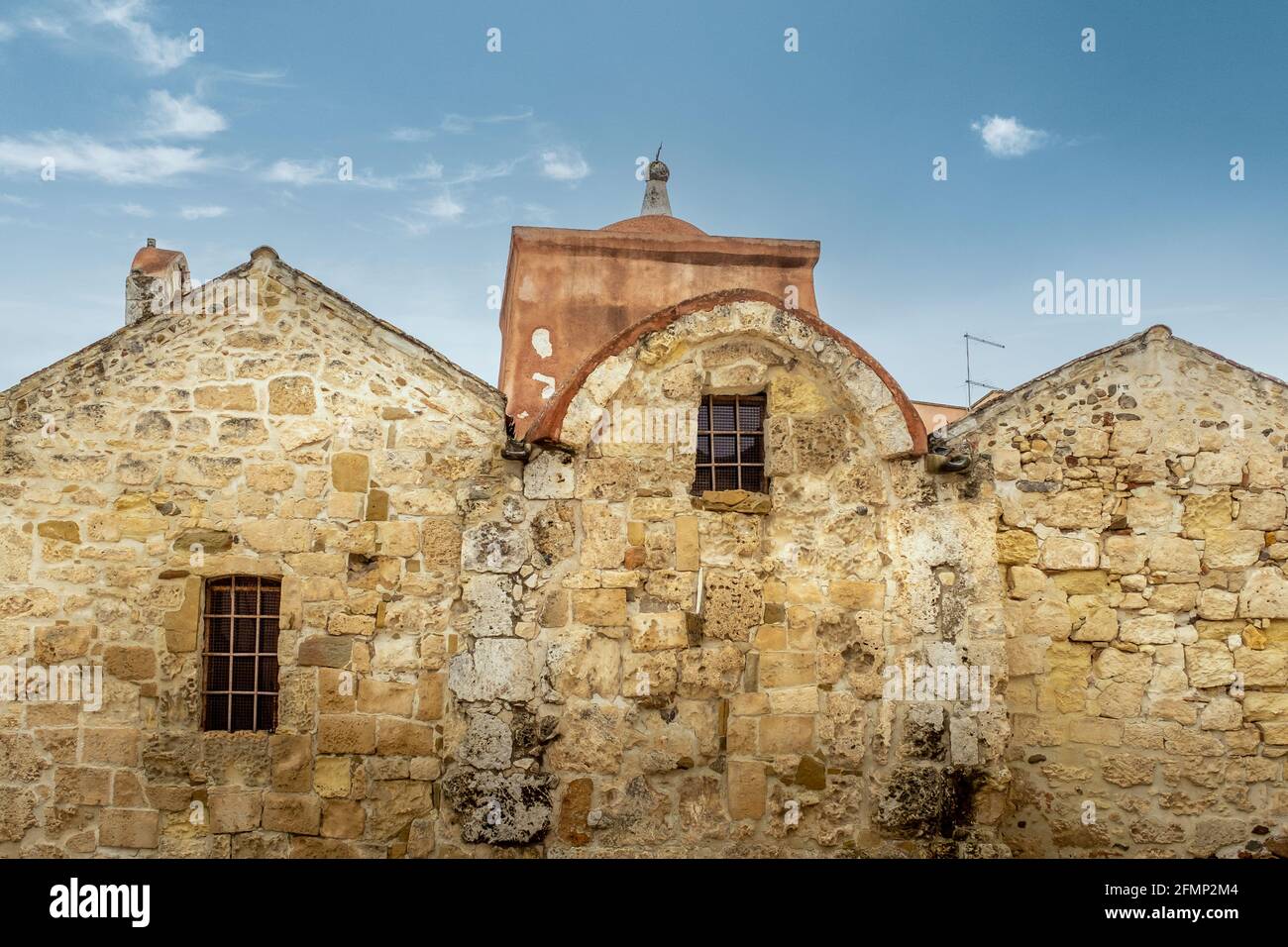 Cagliari outdoor restaurant hi-res stock photography and images - Alamy