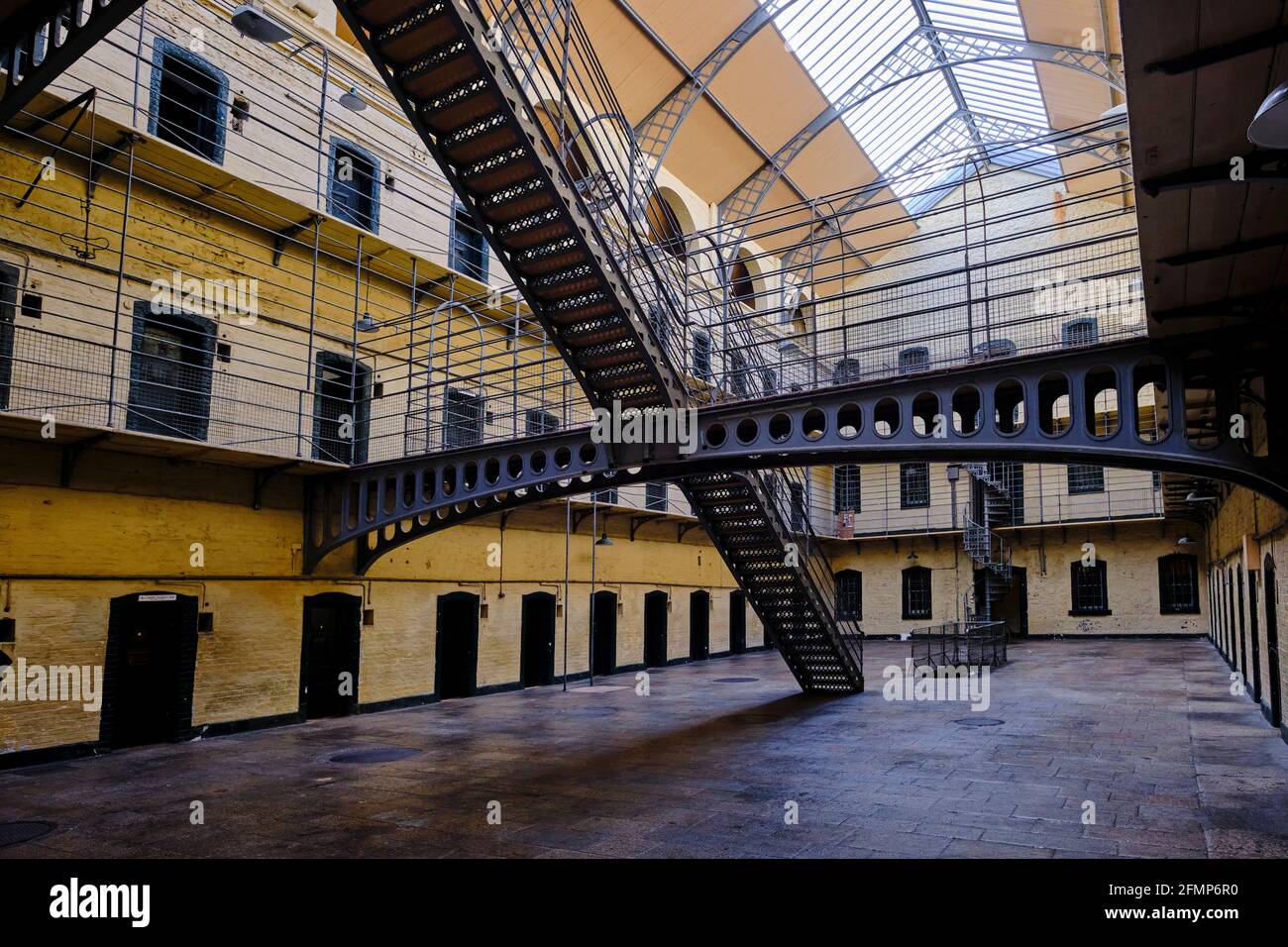Prison prison architecture hi-res stock photography and images - Alamy