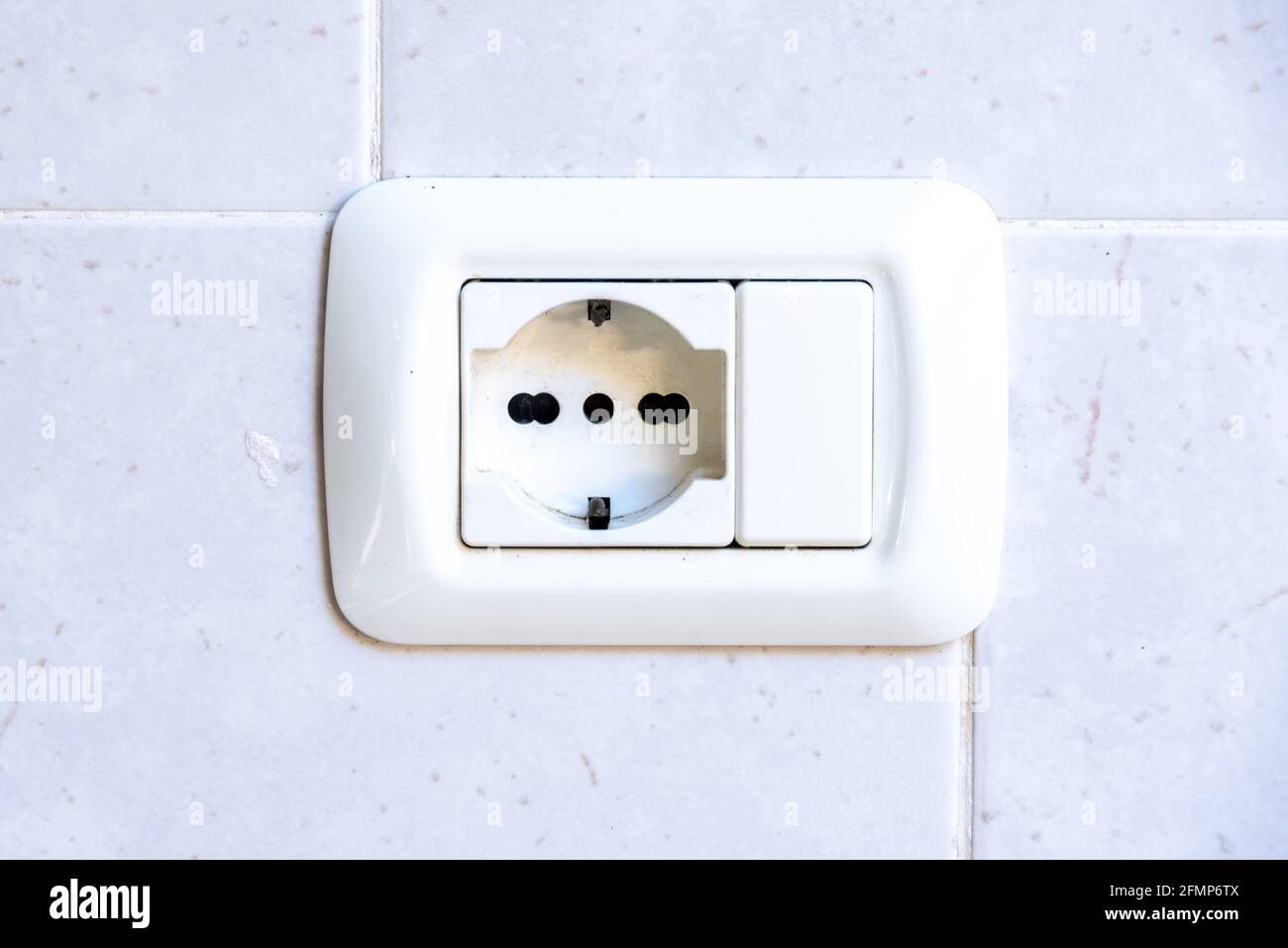 Three phase connector hi-res stock photography and images - Alamy