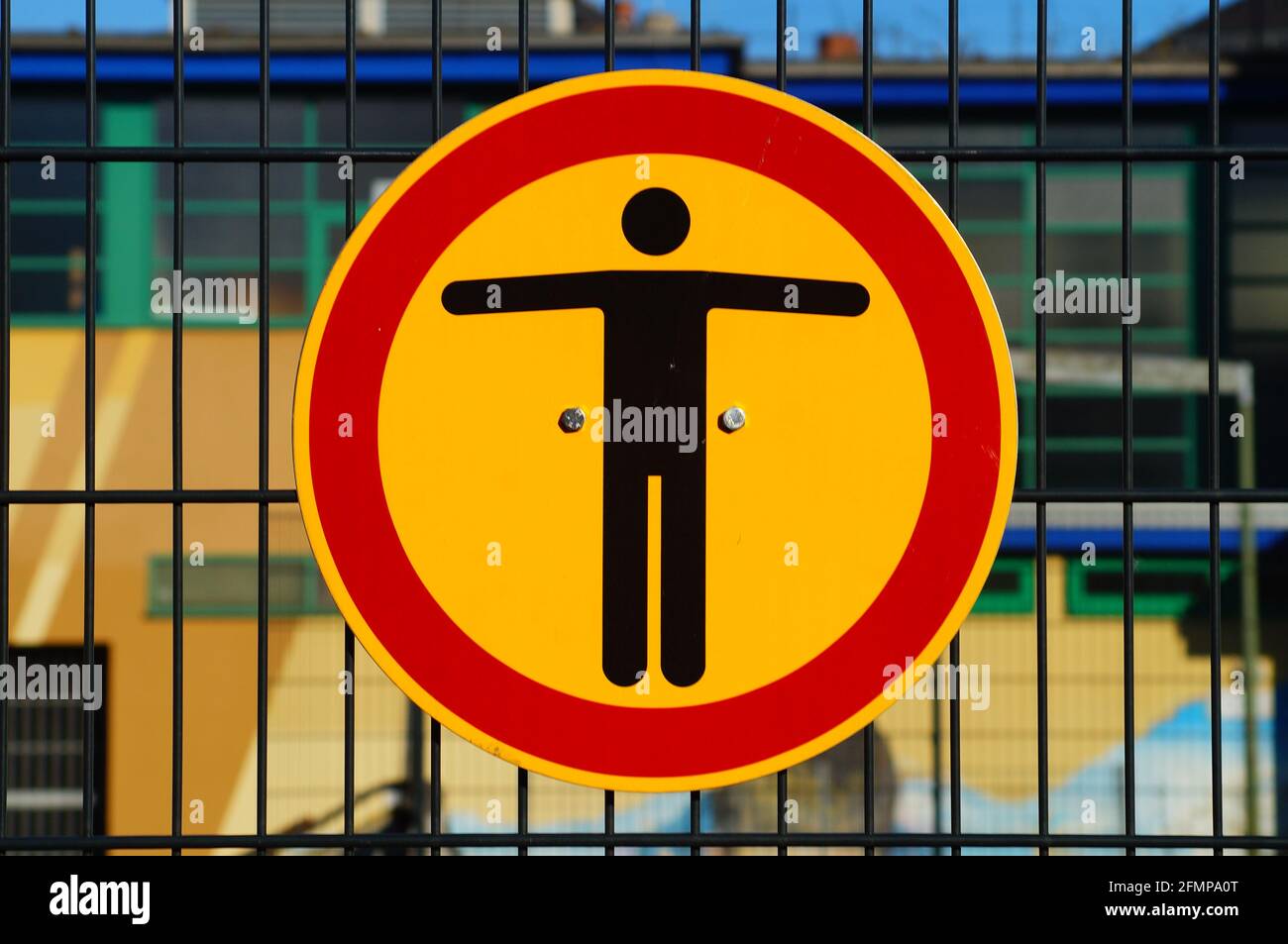 Sign: Crossing the tracks prohibited Stock Photo - Alamy
