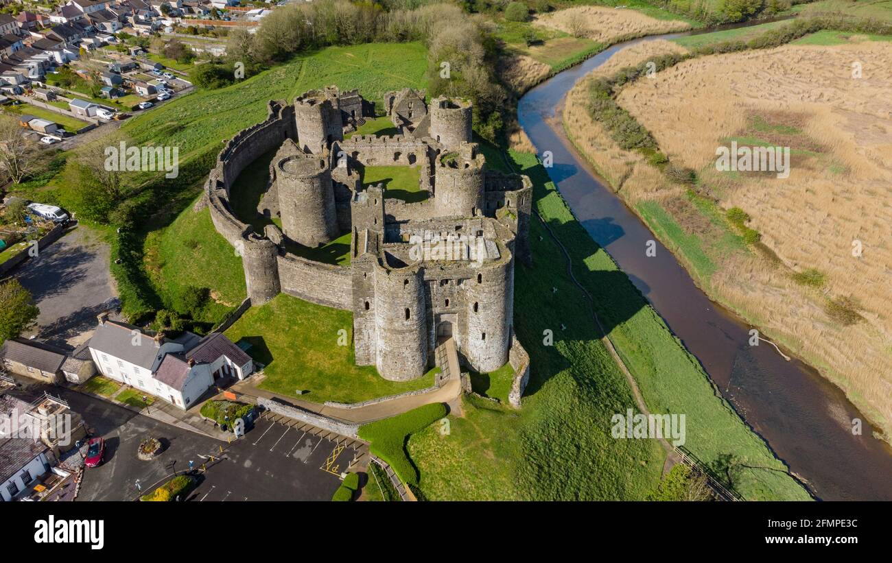 Aerial view of Kidwelly Castle, Carmarthenshire Stock Photo - Alamy