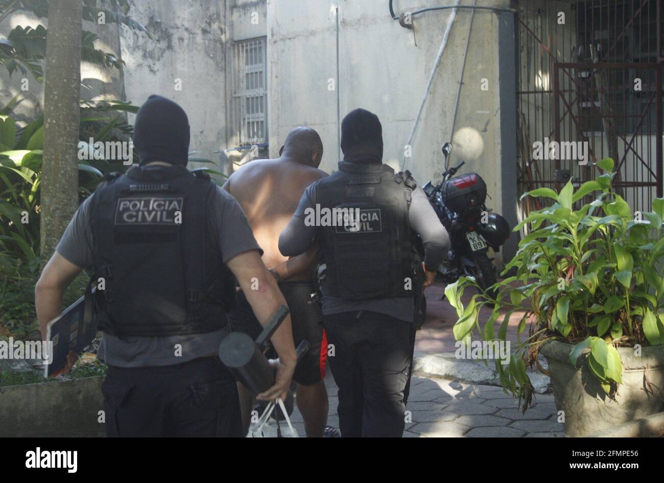 Civilian and police hi-res stock photography and images - Alamy