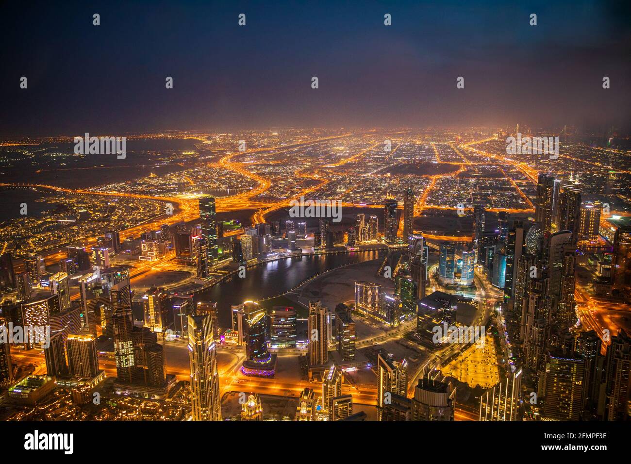 City light pollution hi-res stock photography and images - Alamy