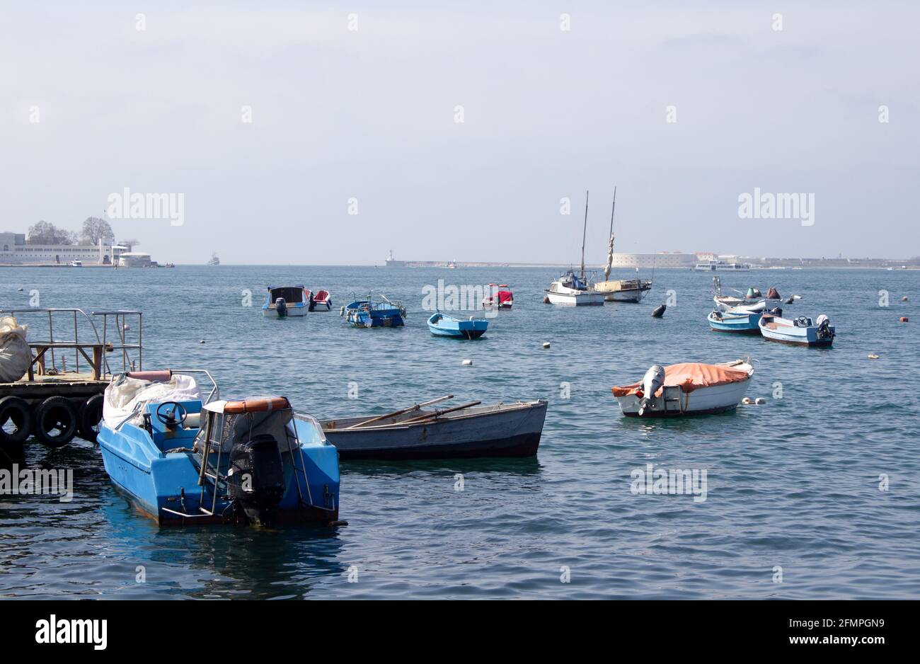 Moring boats hi-res stock photography and images - Alamy