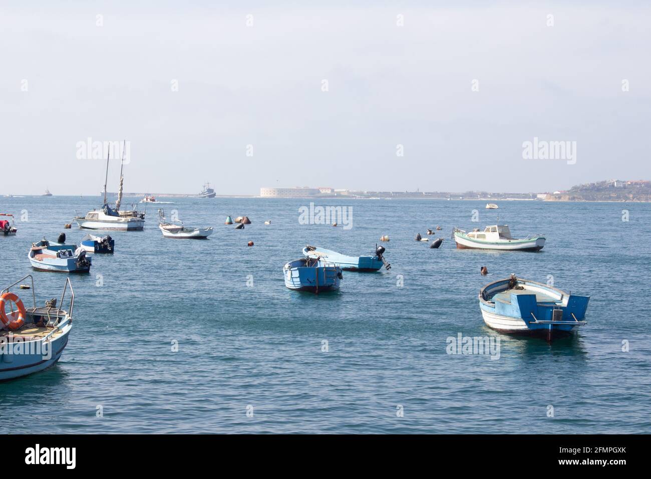 Moring boats hi-res stock photography and images - Alamy