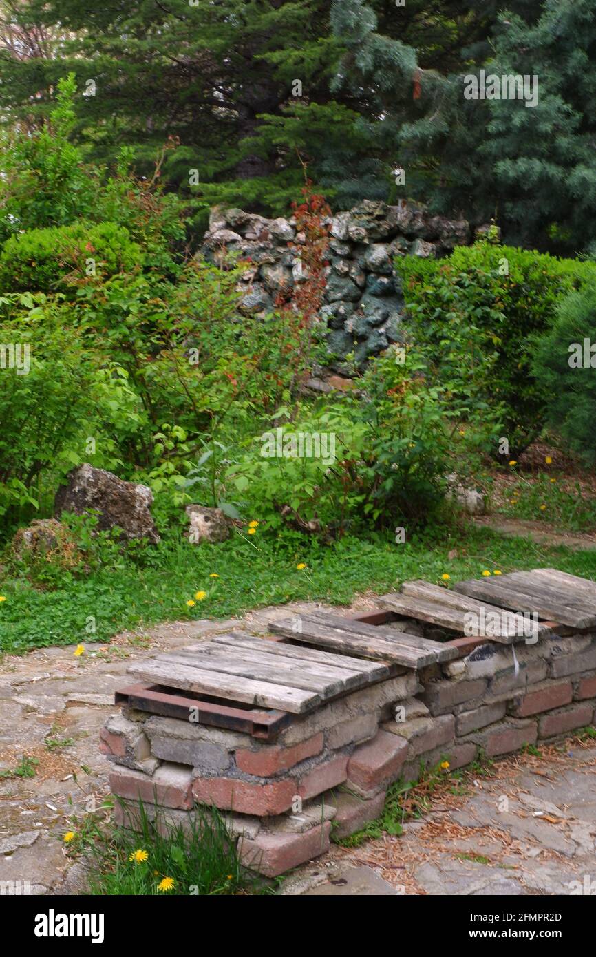 Ornamental bricks hi-res stock photography and images - Alamy