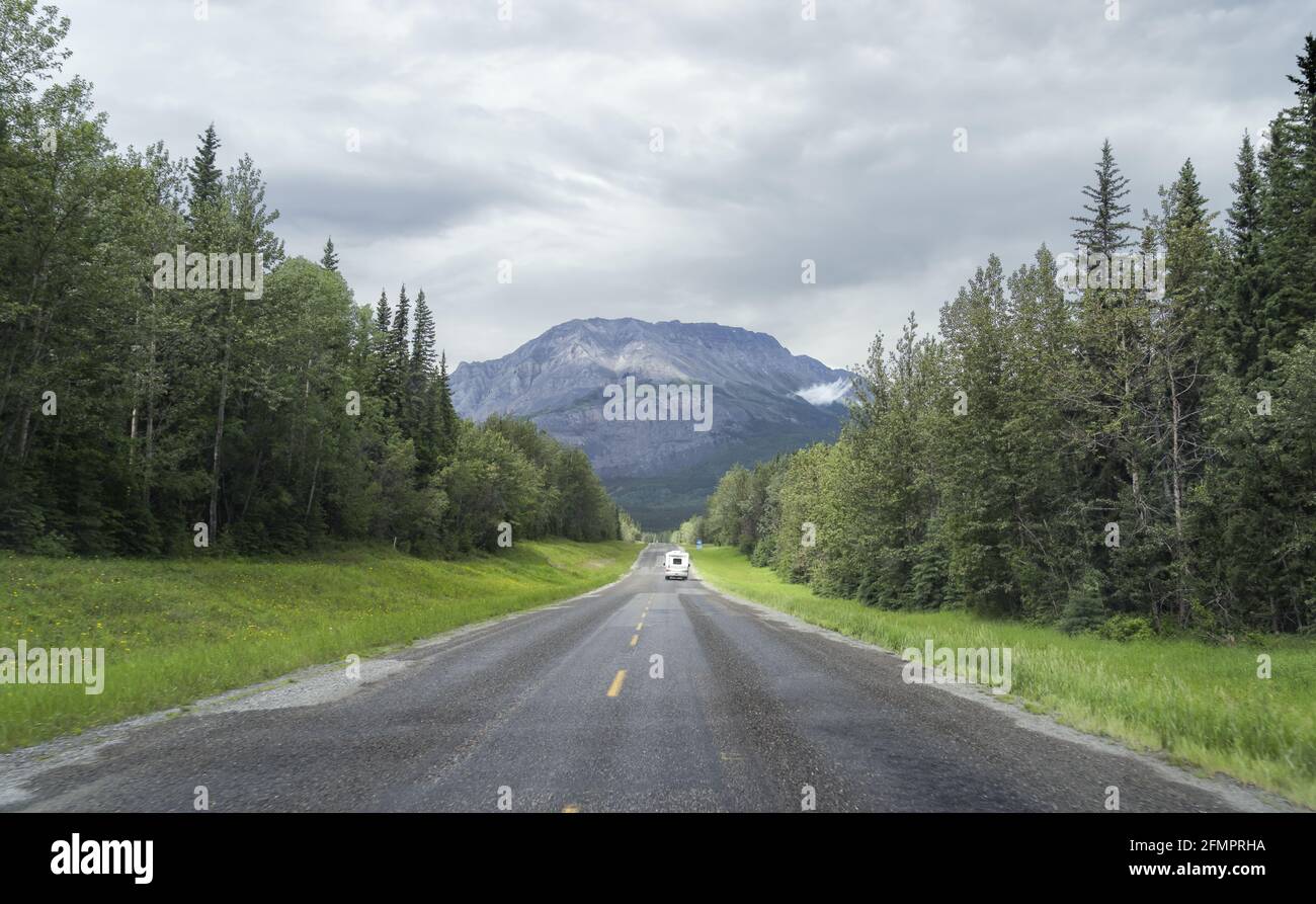 Alcan highway hi-res stock photography and images - Alamy
