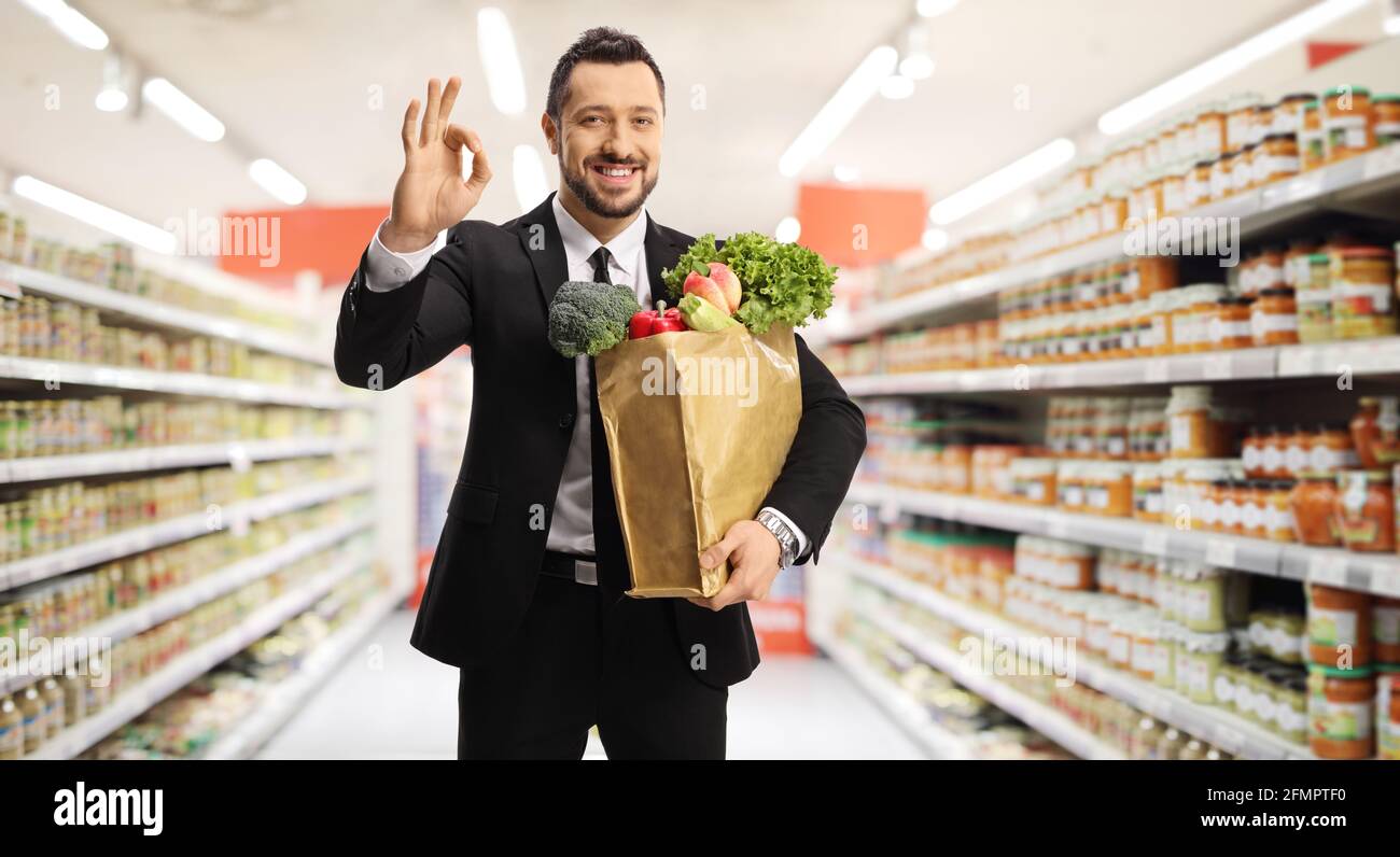 Ok supermarket hi-res stock photography and images - Alamy