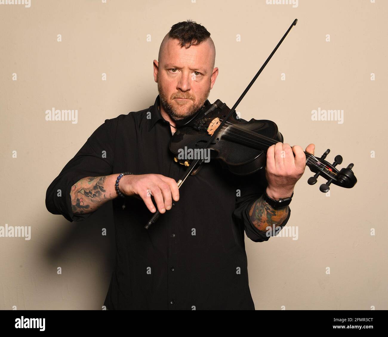 Lighthouse Arts Center - FL - 20200229 - Jason Newstead & The Chophouse ...