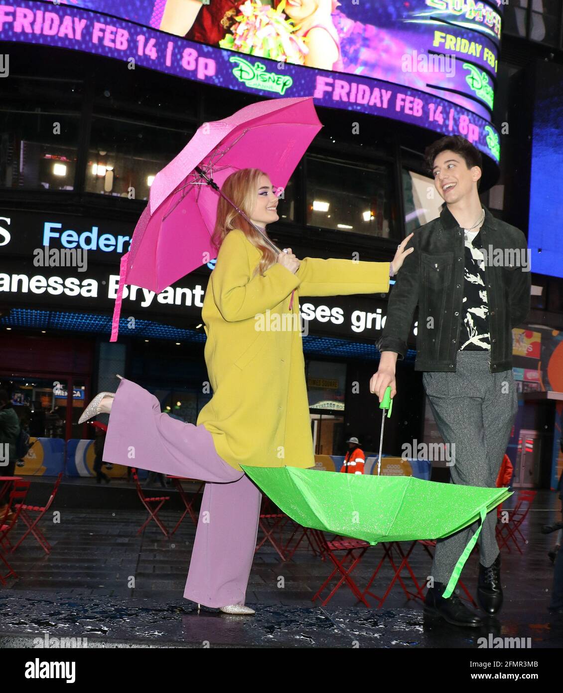 New York - NY - 20200211 The cast of the Freeform series Zombies ...