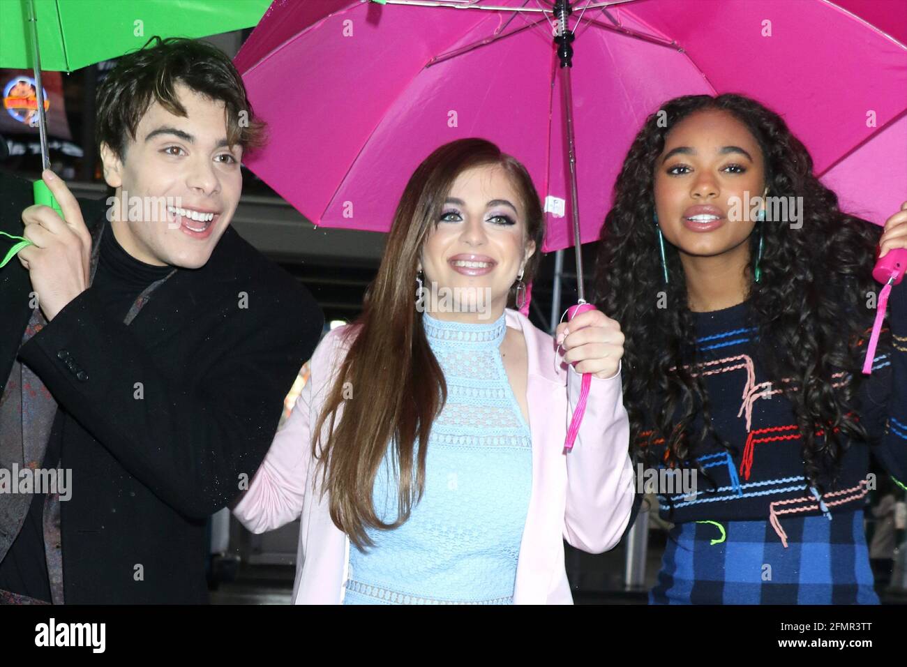 New York - NY - 20200211 The cast of the Freeform series Zombies ...