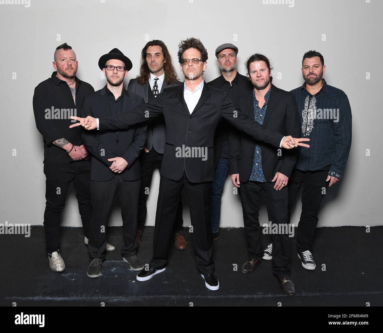 Lighthouse Arts Center - FL - 20200229 - Jason Newstead & The Chophouse ...