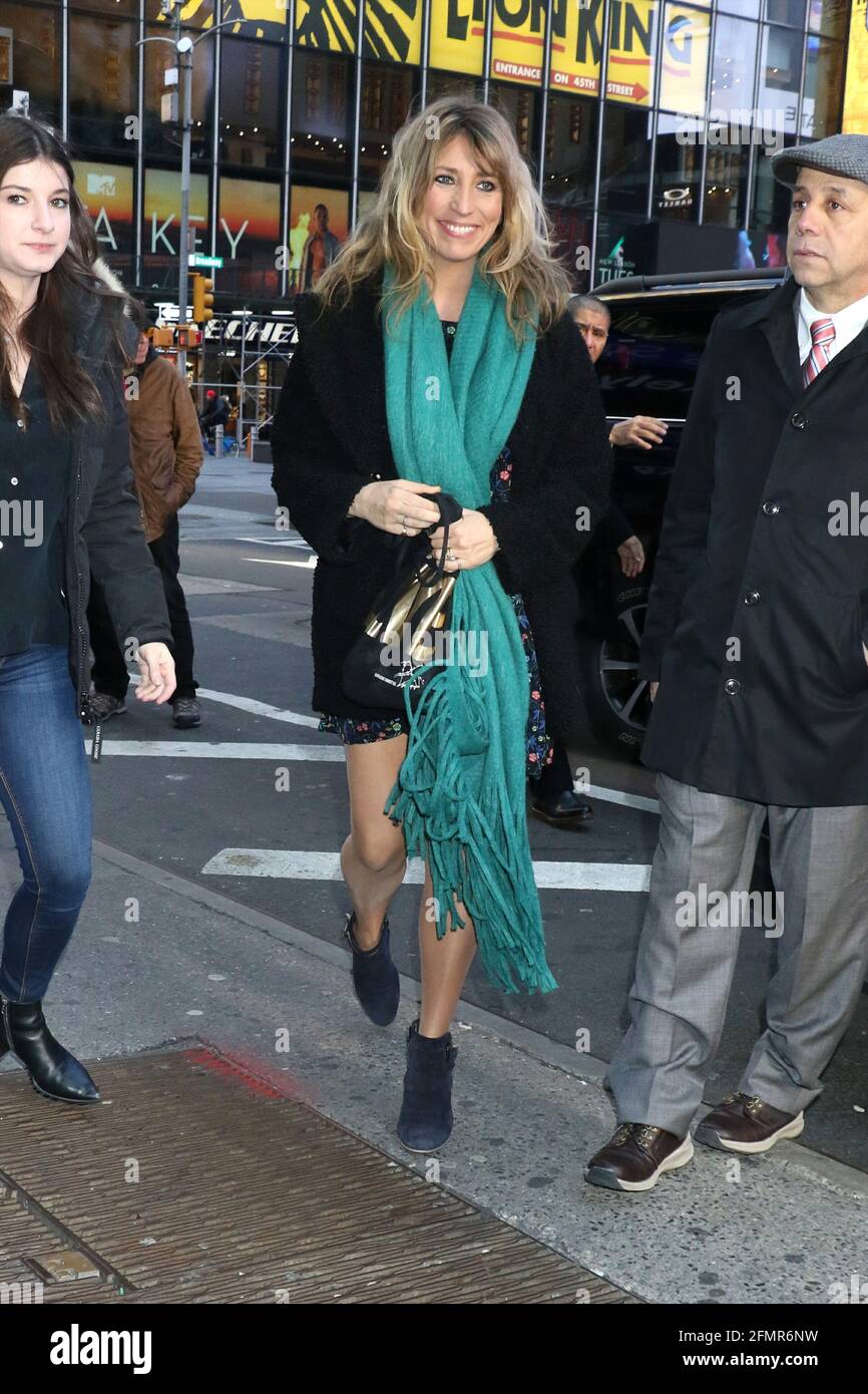 New York - NY - 20200220 Daisy Haggard and Martin Freeman arrive at the ...