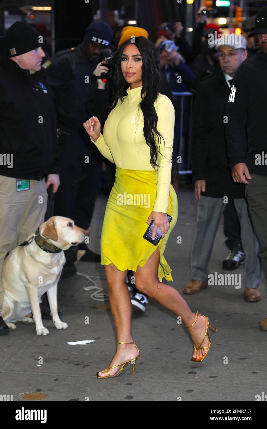 New York - NY - 20200205 Kim Kardashian wears yellow to the studios of ...