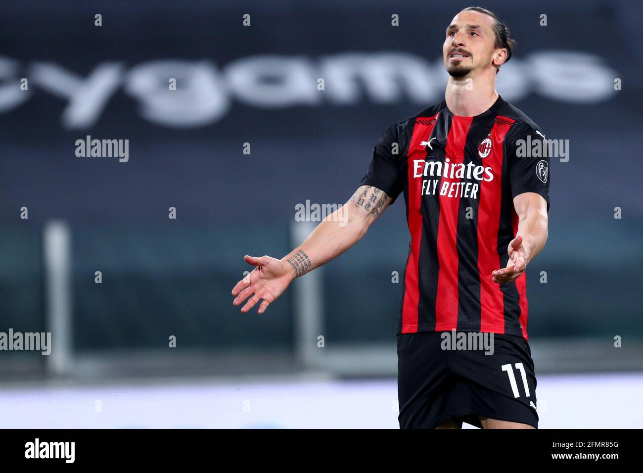 Zlatan ibrahimović juventus hi-res stock photography and images - Alamy