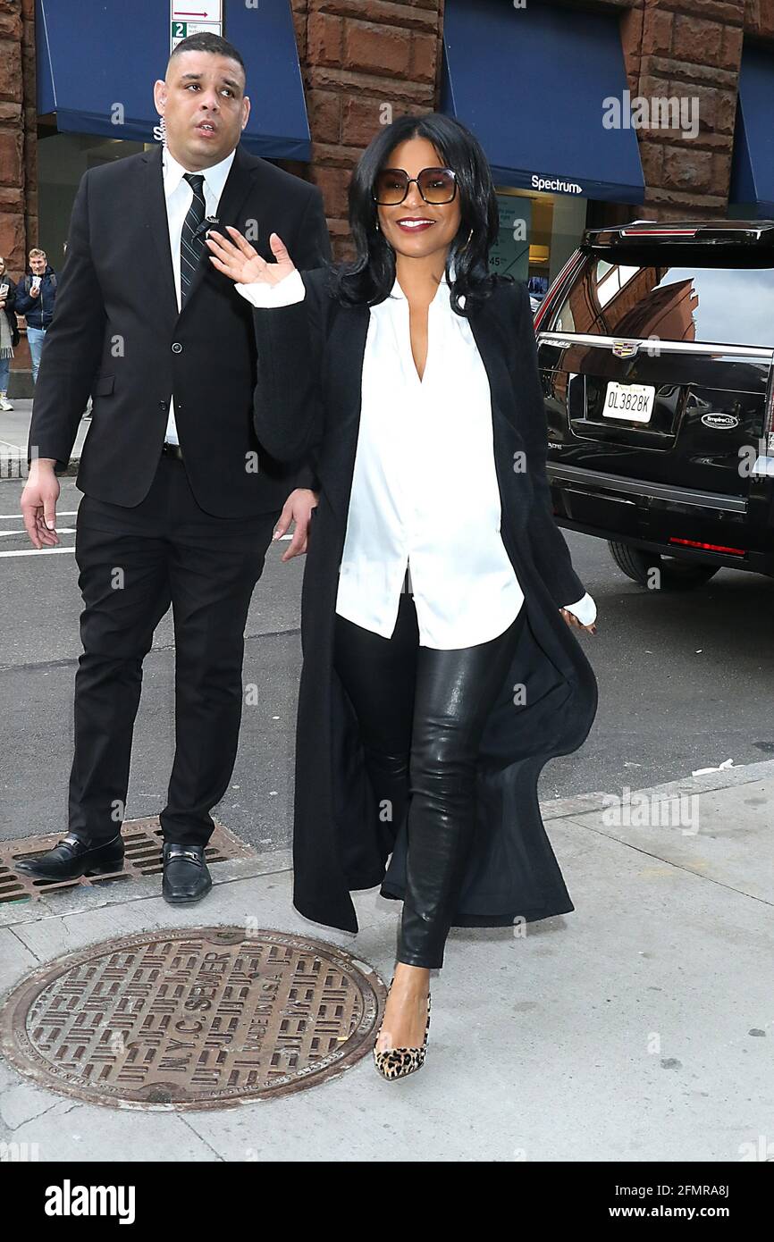 New York - NY - 20200224 Nia Long arrives at the Build Serieswhere she ...
