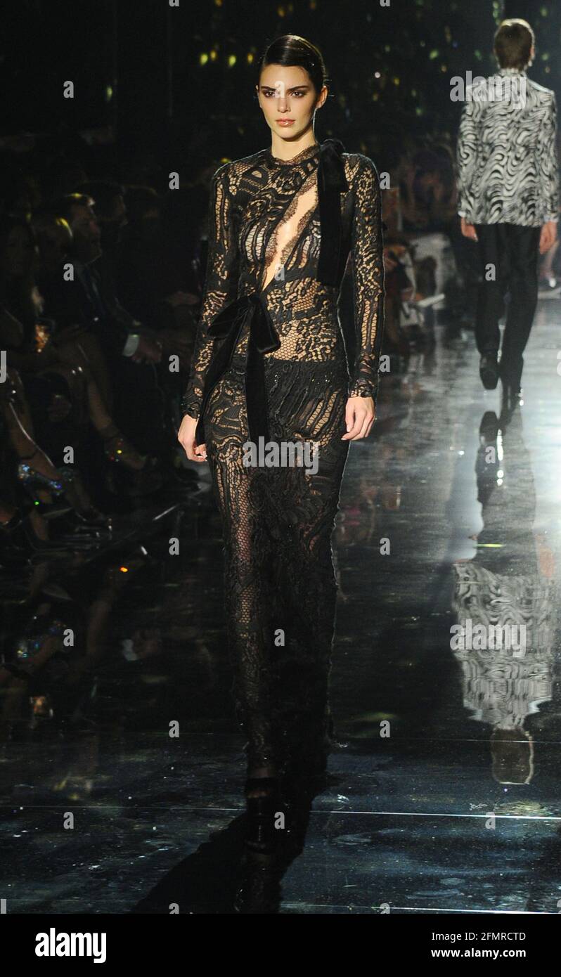 Los Angeles - CA - 02/07/2020 Tom Ford AW20 Show - Inside -PICTURED ...