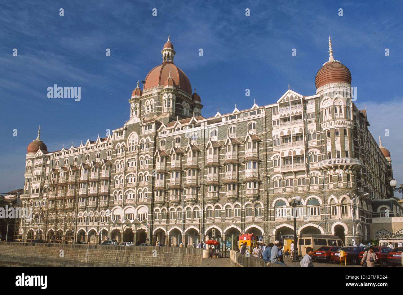 COLABA, MUMBAI, INDIA - Taj Mahal Palace Hotel exterior Stock Photo - Alamy