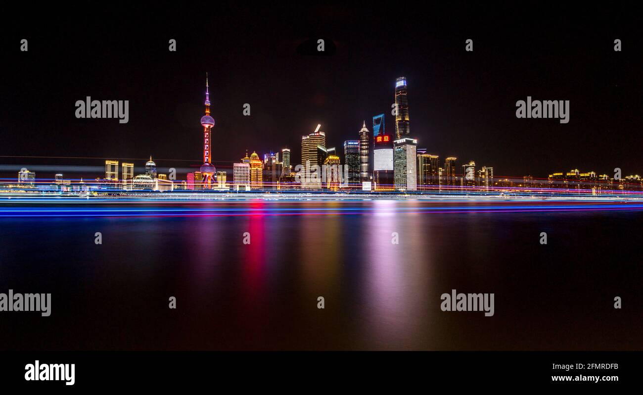 Shanghai night scenery hi-res stock photography and images - Alamy
