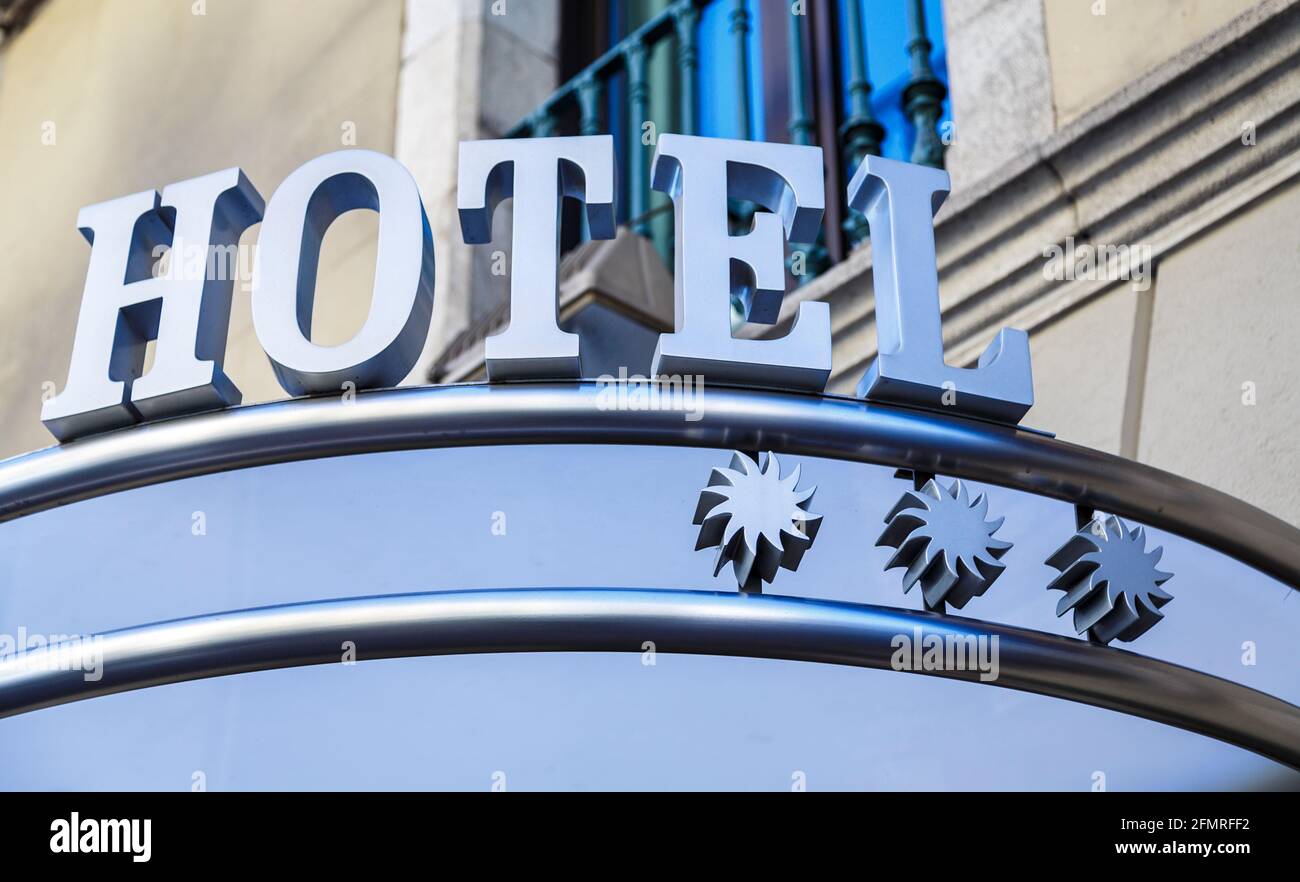 Three star hotel hi-res stock photography and images - Alamy