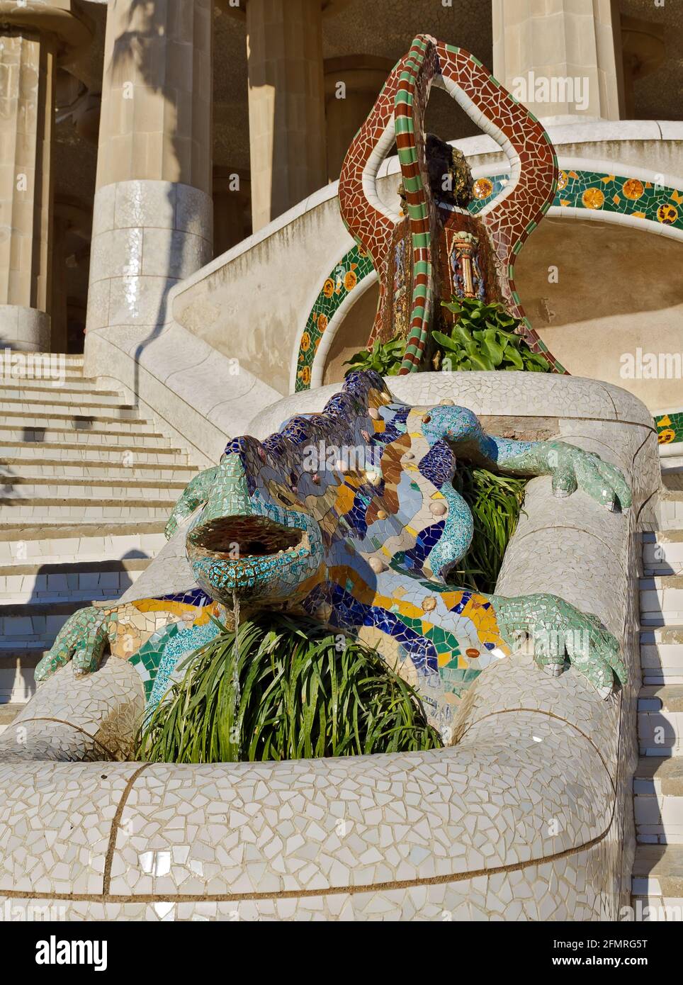 Mosaic lizard hi-res stock photography and images - Alamy