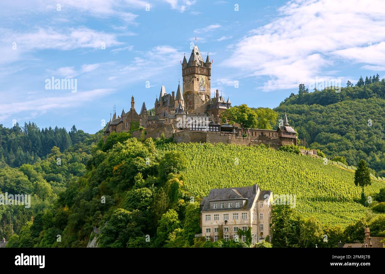 Moseltal castle hi-res stock photography and images - Alamy