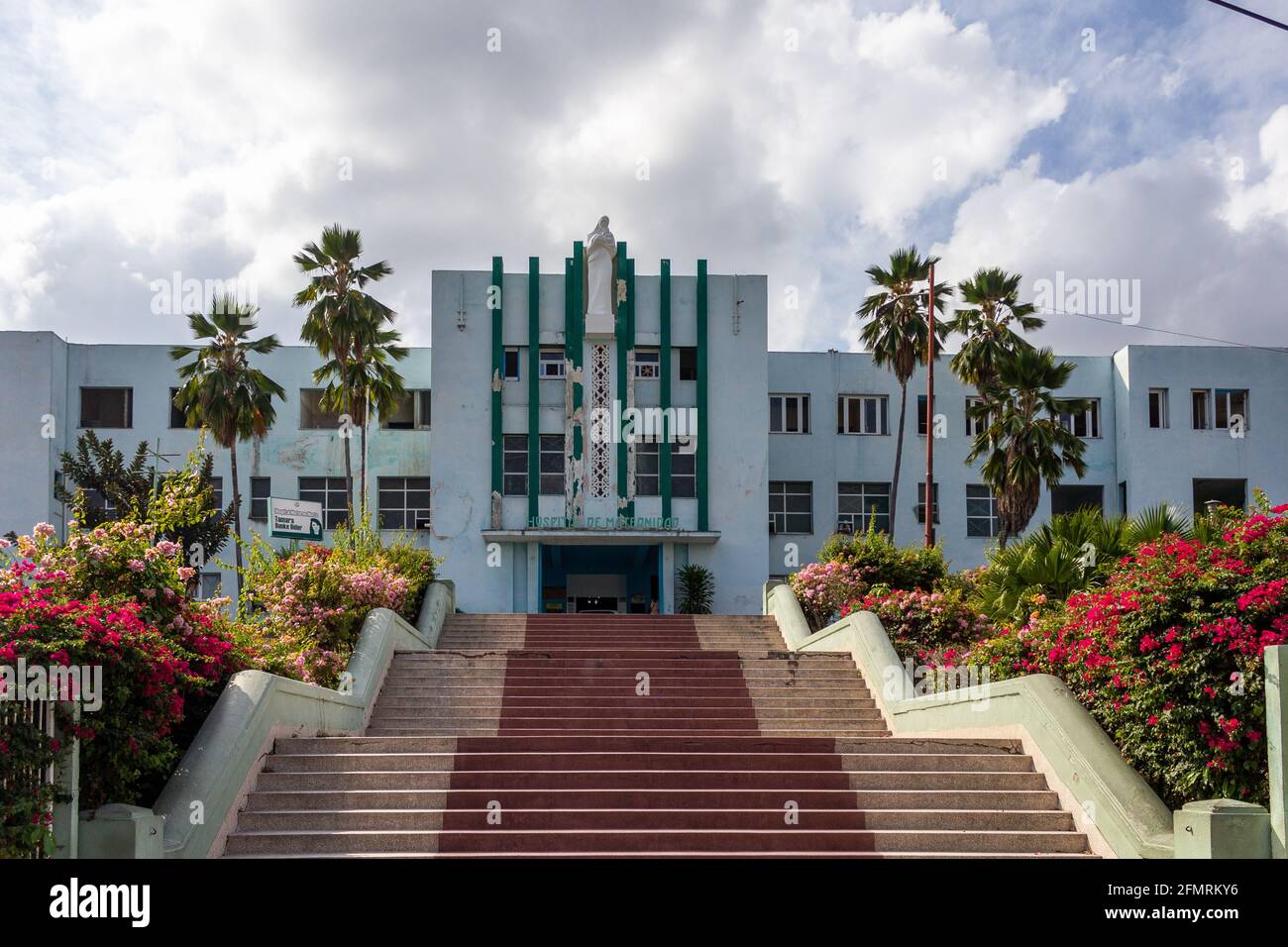 Cuban hospital hi-res stock photography and images - Alamy