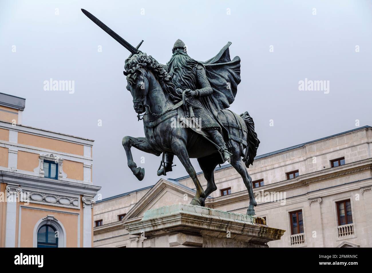 Equestrian statue of El Cid, Burgos, Spain Stock Photo - Alamy