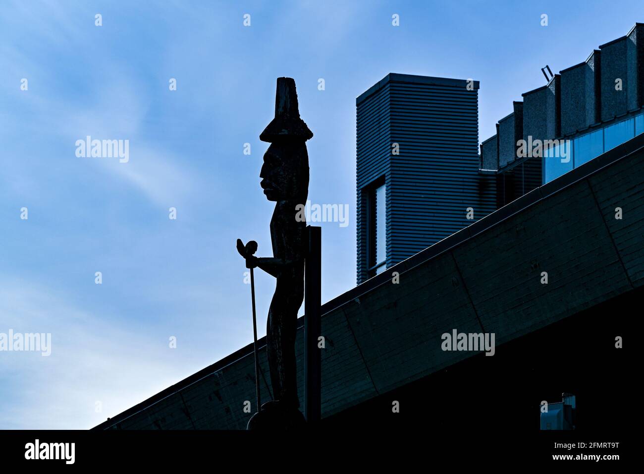 Chief dan george hi-res stock photography and images - Alamy