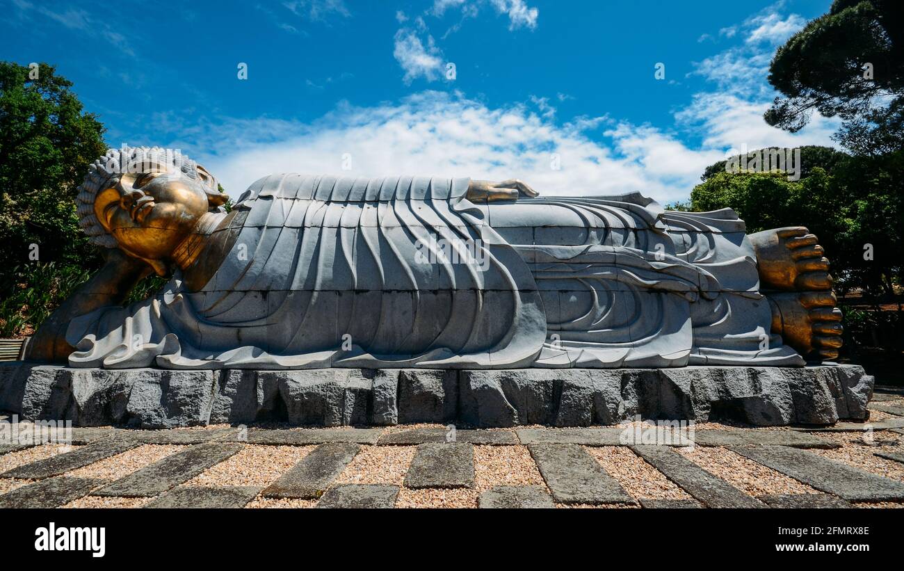 Bacalhoa Buddha Eden, Asian style garden in Quinta dos Loridos ...