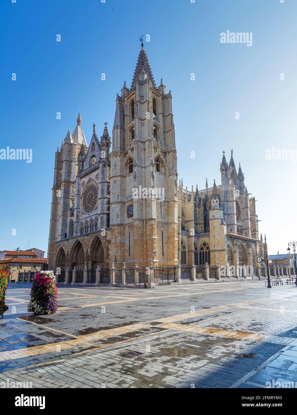 Gothic cathedral of Leon, Castilla Leon, Spain Stock Photo - Alamy