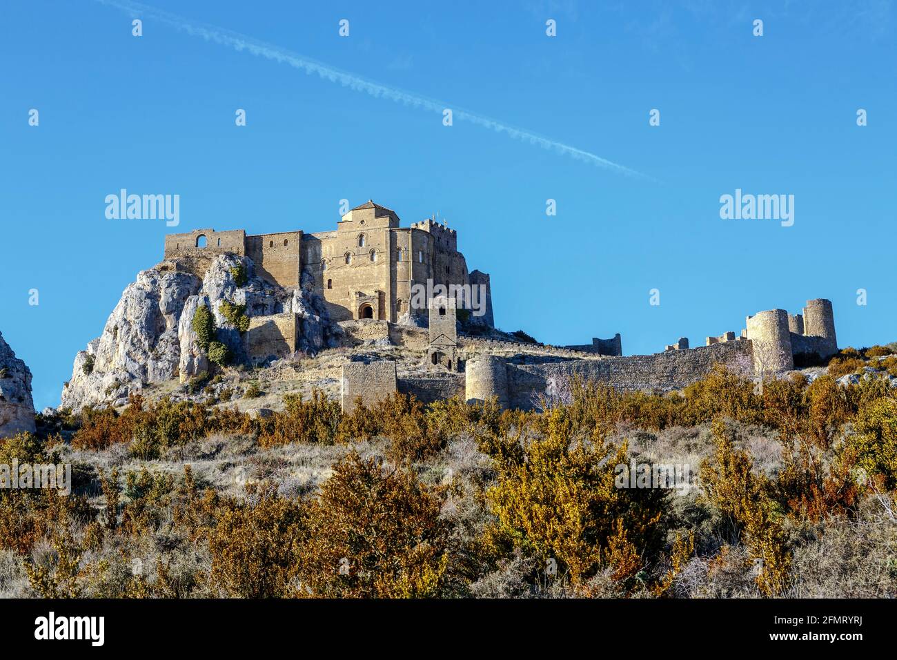 Epic medieval castle hi-res stock photography and images - Alamy