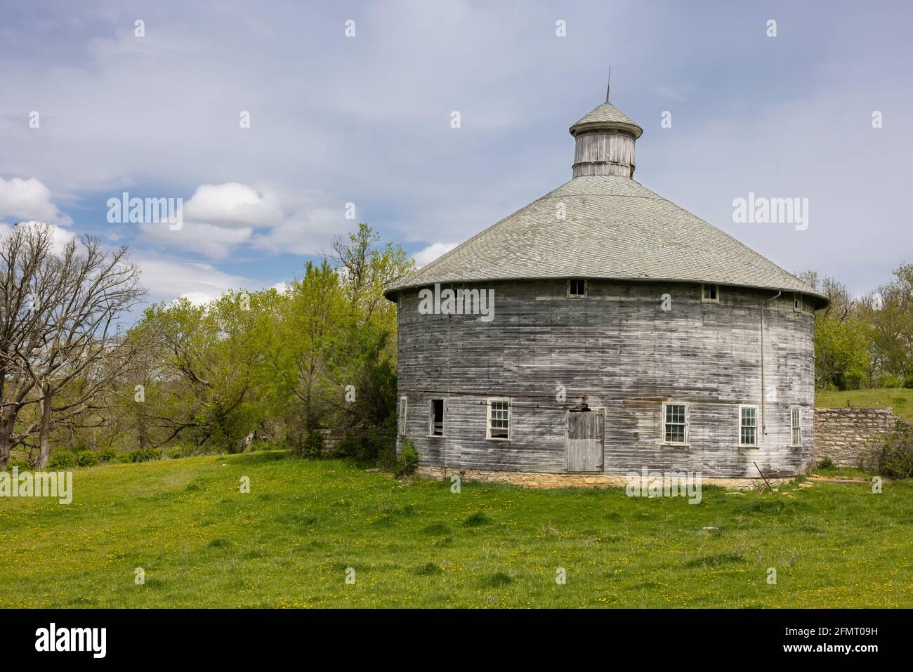 Old Wooden Round Barn During Spring Stock Photo - Alamy