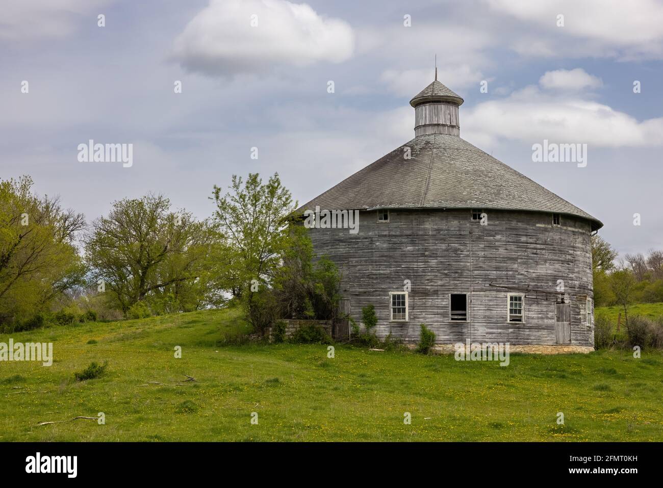 Old Wooden Round Barn During Spring Stock Photo - Alamy