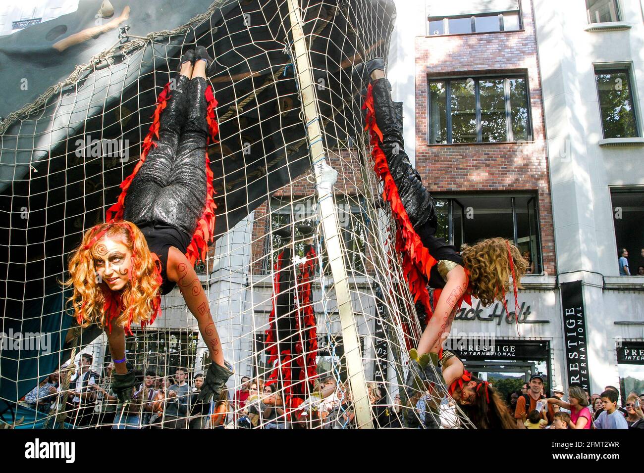 Defile of the Dance Biennal, Lyon, France Stock Photo - Alamy