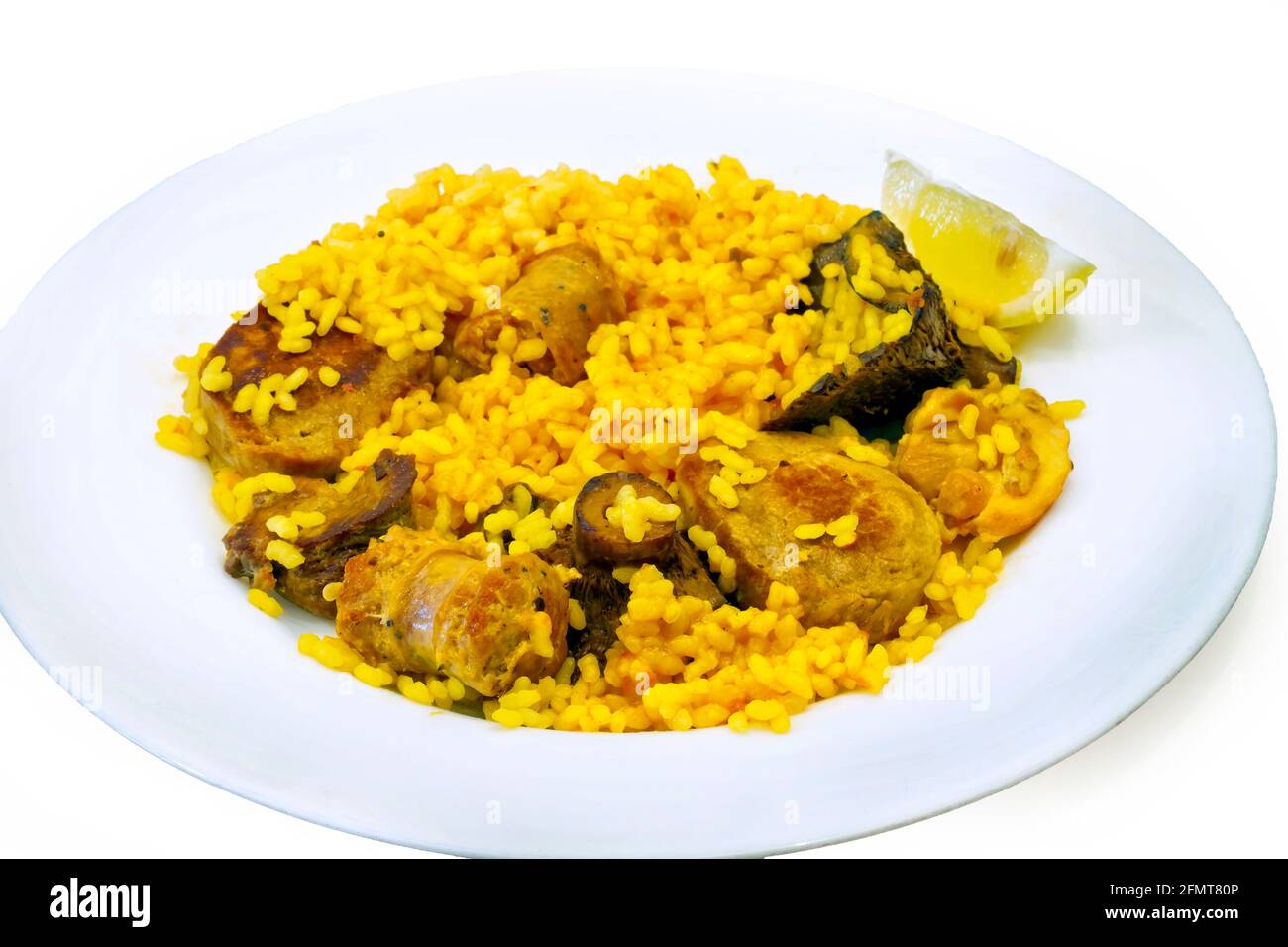 Traditional valencian paella rabbit hi-res stock photography and images ...