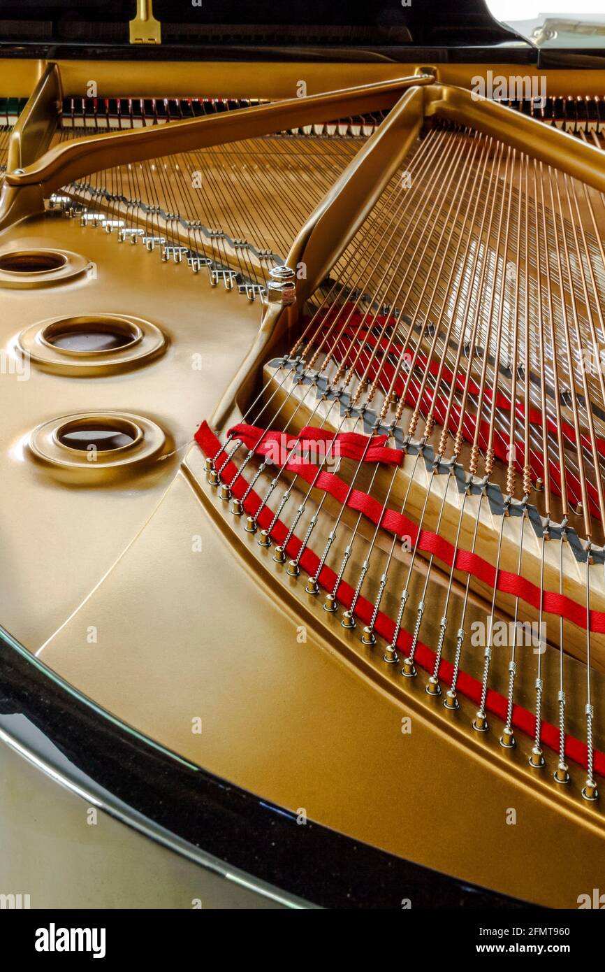 detail of a piano string Stock Photo - Alamy