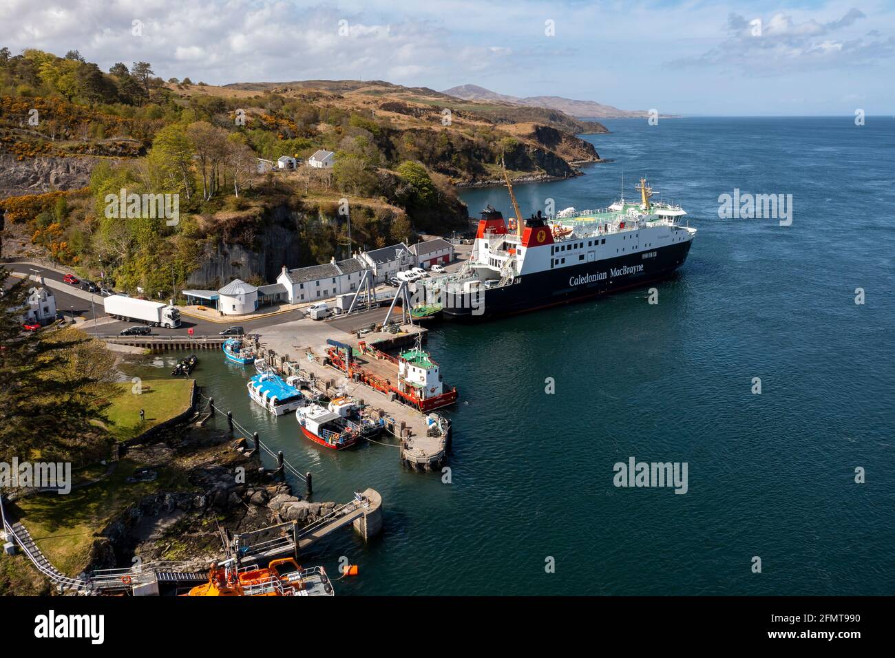The Caledonian Macbrayne ferry MV Finlaggan departs Port Askaig Isle of ...