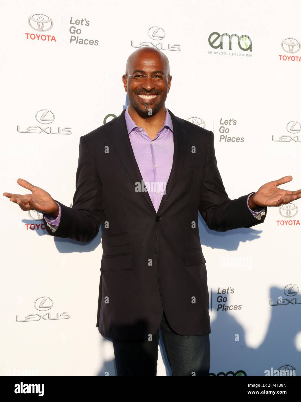 LOS ANGELES - SEP 23: Van Jones at the 27th Environmental Media Awards ...