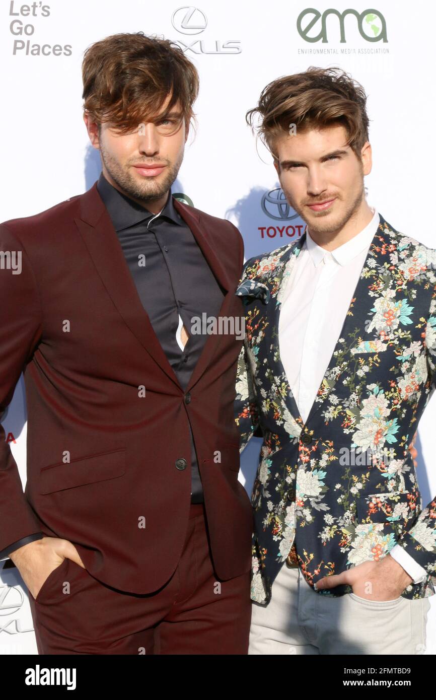 LOS ANGELES - SEP 23: Daniel Preda, Joey Graceffa at the 27th ...