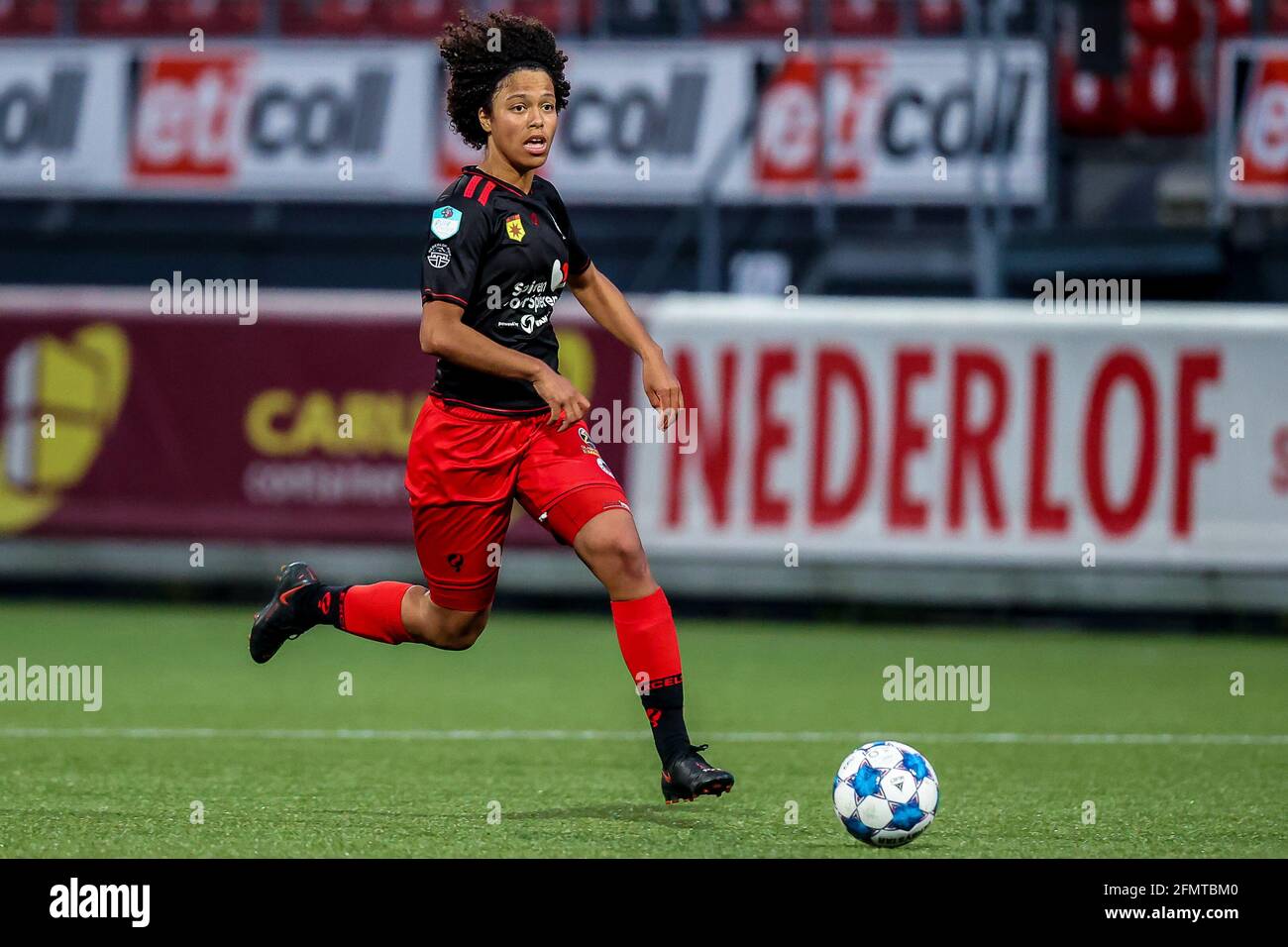 ROTTERDAM, NETHERLANDS - MAY 11: Naomi Pique of Excelsior during the ...