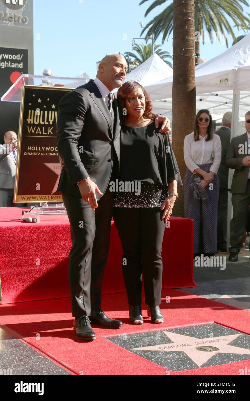 LOS ANGELES - DEC 13: Dwayne Johnson, Ata Johnson at the Dwayne Johnson ...