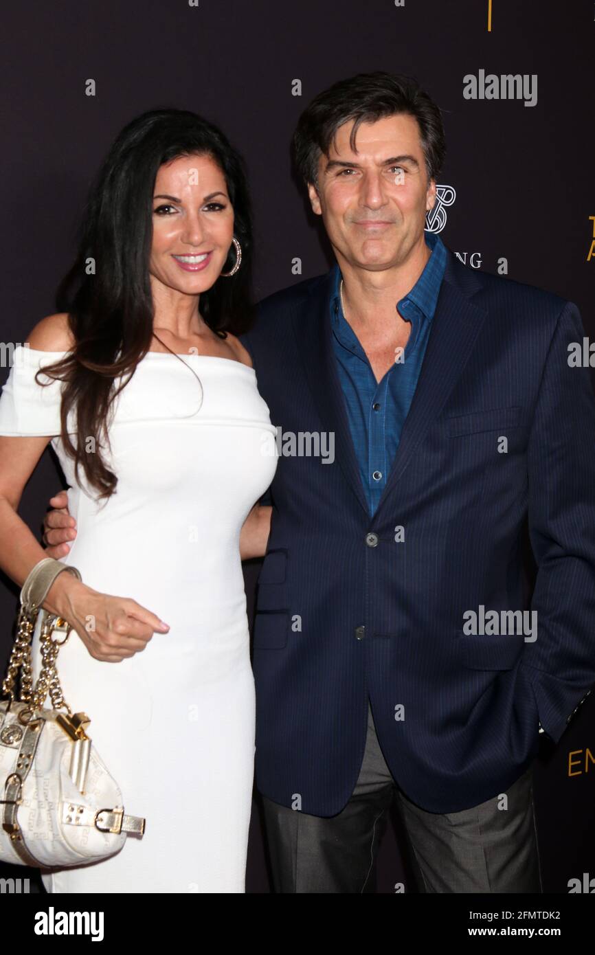 LOS ANGELES - AUG 22: Donna Petracca, Vincent Irizarry at the ...
