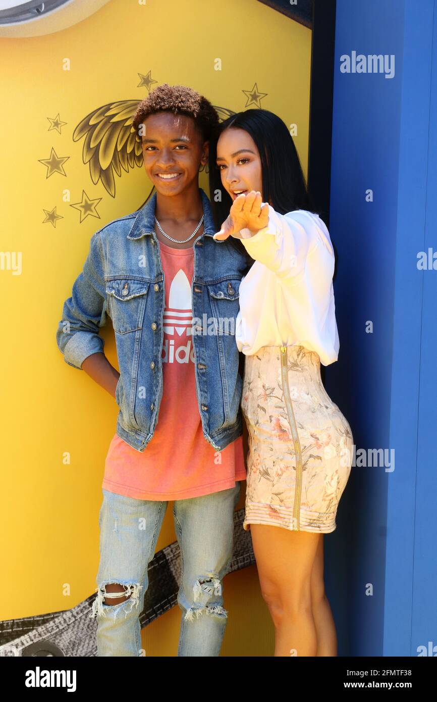LOS ANGELES - JUN 24: Kniko Howard, Draya Michele at the "Despicable Me ...