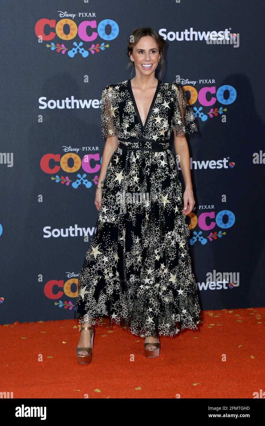 LOS ANGELES - NOV 8: Keltie Knight at the "Coco" Premiere at the El ...