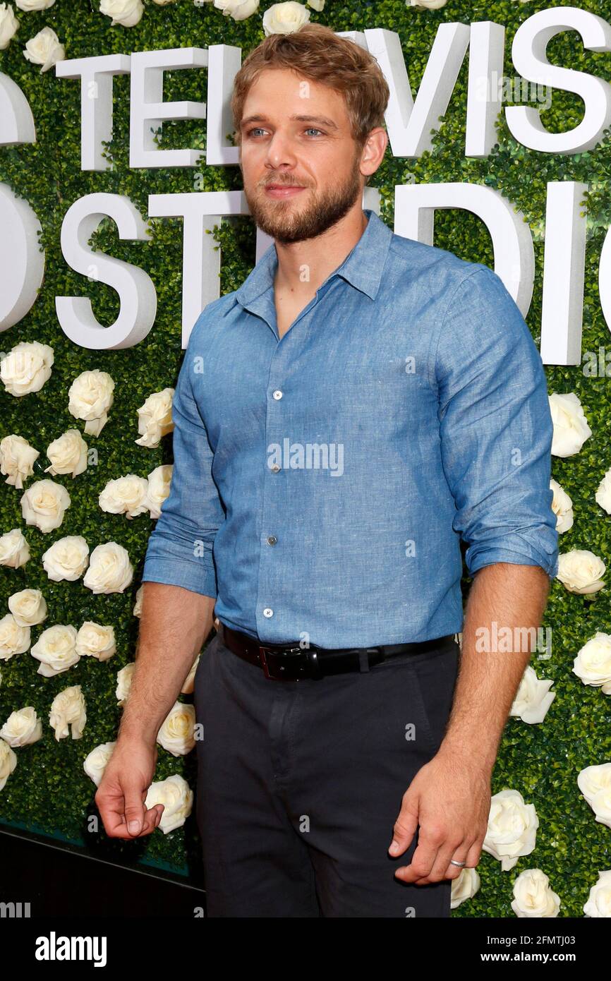 LOS ANGELES - AUG 1: Max Thierlot at the CBS TV Studios Summer Soiree ...